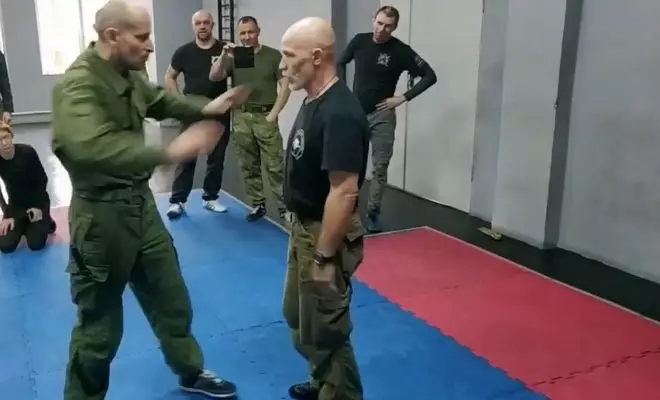 Special Forces Instructor Toant Melee Technique: Training Video