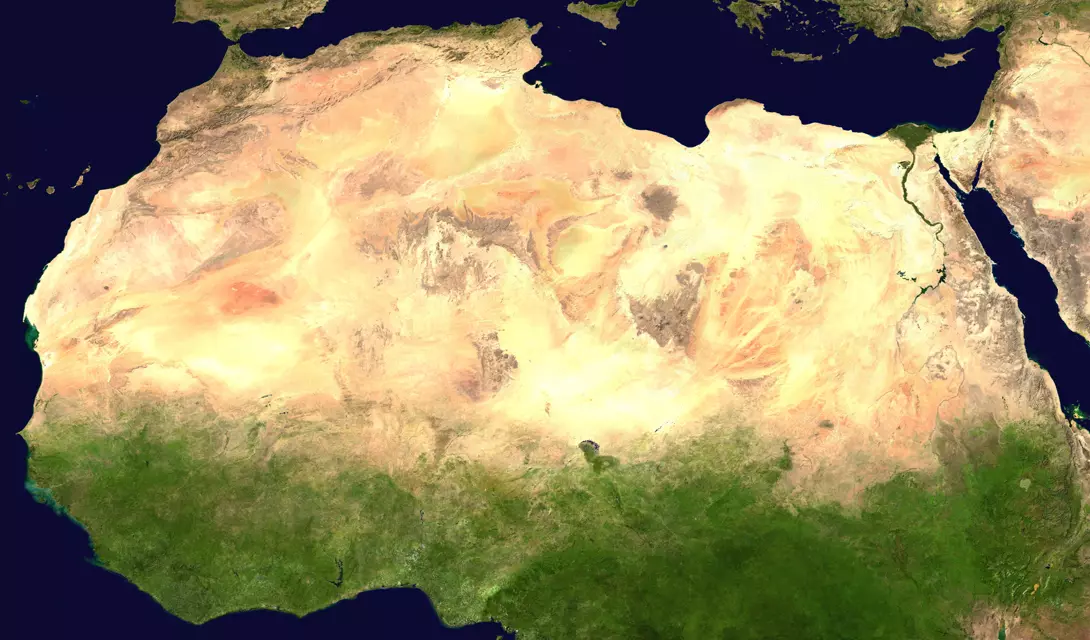 Den första datasimuleringen av Sahara ägde rum 2013. Då kunde forskare inte tro sina egna beräkningar: enligt de uppgifter som erhållits stöttade konstanta monsunregn förekomsten av ett enormt ekosystem, där det fanns plats för både människor och fisk.