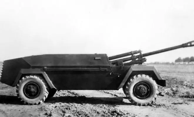 Anti-tank GAZ: bagaimana Hummer dengan senjata diciptakan di USSR 1450_1