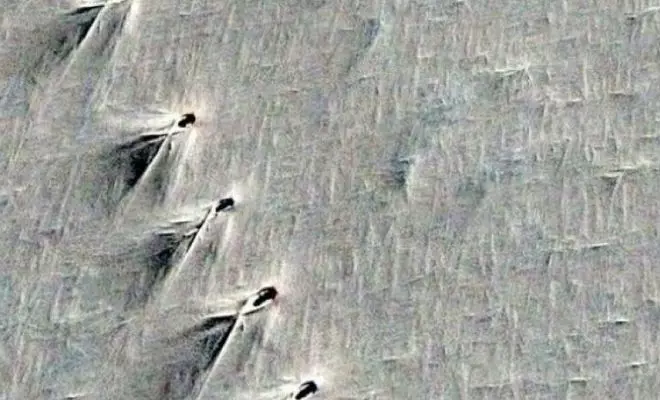 5 unexplained photos of Antarctica: taken from space 1452_4