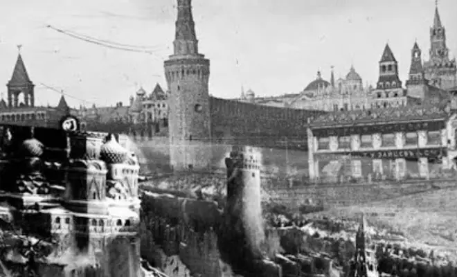 Meelaha qarsoon ee darbiyada Kremlin -ka: godadka iyo marinnada ayaa la buuxiyay intii lagu jiray USSR 1458_2