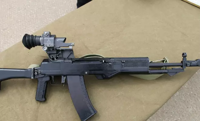 An-94: ئۆزگىچە ئاپتومات ئىككى نۇقتىنى بىر نۇقتىغا قويالايدۇ 1504_2