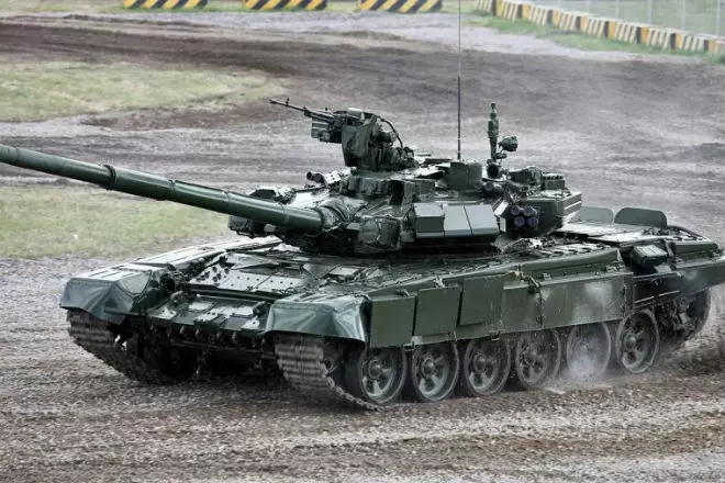 ماہرین کے مطابق ہمارے وقت کے 5 طاقتور ٹینک۔