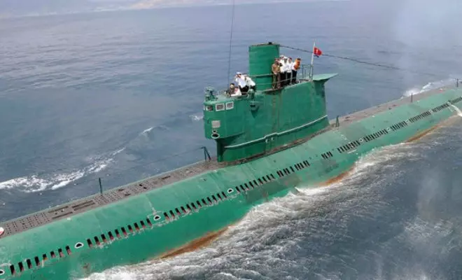 O le North Korea's secret submarine na lavea ai ata satelite 1630_3