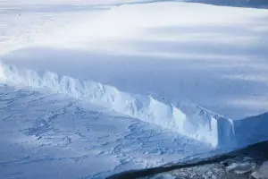 Mga sinaunang kontinente sa ilalim ng Antarctica: ginawa ng mga siyentista ang mga balangkas mula sa satellite