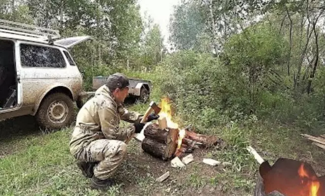 Нестало село у дивљини тајге: насумично откриће ловаца на благо