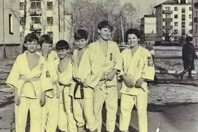 Hoe hulle probeer het om karate in die USSR te verbied