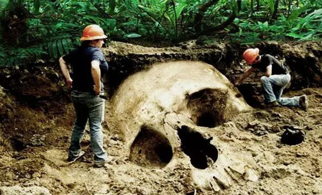 7 most mysterious discoveries unearthed in the earth