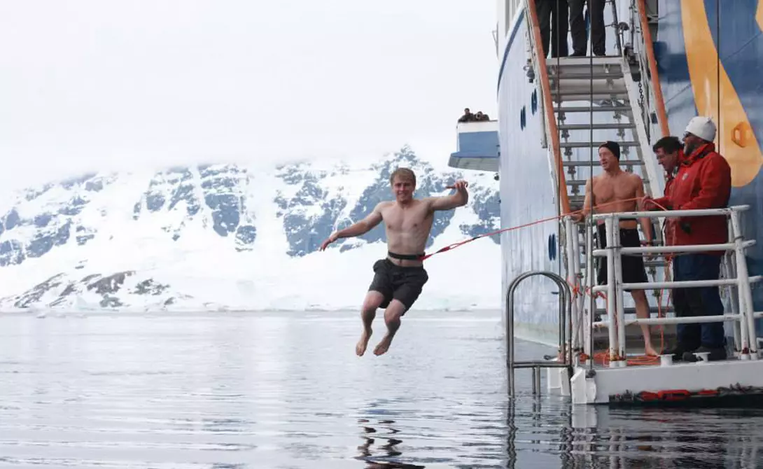 Techniquement, l'Antarctique contient tous les fuseaux horaires de la planète.