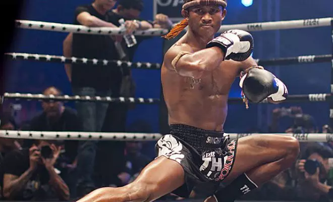 Idaabobo ibinu: Awọn ilana Muay Thai