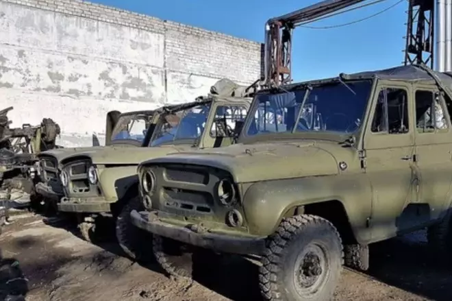 军用和民用 UAZ：有什么区别