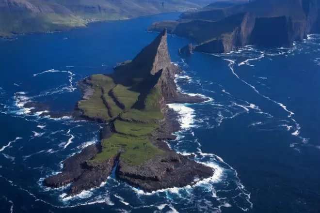 Faroe Islands: Islands uas cov xeeb ntxwv ntawm Vikings nyob