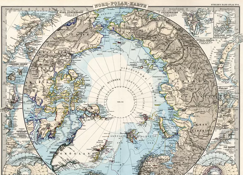 Naha ea Crocker Moo e neng e le teng: Leoatleng la Arctic Sehlekehleke sena se fumanoe ke mofuputsi oa Moamerika Robert Peary nakong ea leeto la ho ea Sehlekehlekeng sa Ellesmere ka 1906. Ha a sheba ka har'a li-binoculars tsa tikoloho eo, Robert o ile a etsa litlhōrō tsa lehloa tsa sehlekehleke se sa tsejoeng. Ka 1913, ho ile ha etsoa leeto la ho ea hlahloba naha e ncha, e neng e kenyelletsa Piri. Leha ho le joalo, ha baa ka ba fumana sehlekehleke seo. Ho lumeloa hore sehlekehlekeng sena Piri o nkile e 'ngoe ea mefuta e fapaneng ea mirage - Fata Morgana. Leha ho bile le pherekano, ho batloa ha sehlekehleke sena ka 1914 le 1915. Khopolo ea boteng ba Crocker's Land qetellong e ile ea hanoa ke MacGregor Arctic Expedition ka 1937-38.