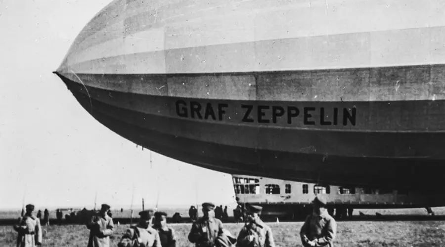 Zeppelin „Zeppelin” german a devenit un adevărat flagel al Londrei în primul război mondial. Bombele au plouat din cer fără oprire - capacitatea de transport a dirijabilului a făcut posibilă efectuarea de raiduri foarte eficiente. Și încă nu mai era nimic care să-i doboare: luptătorii au rămas într-un stadiu prea devreme de dezvoltare și pur și simplu nu au putut concura cu Zeppelins.