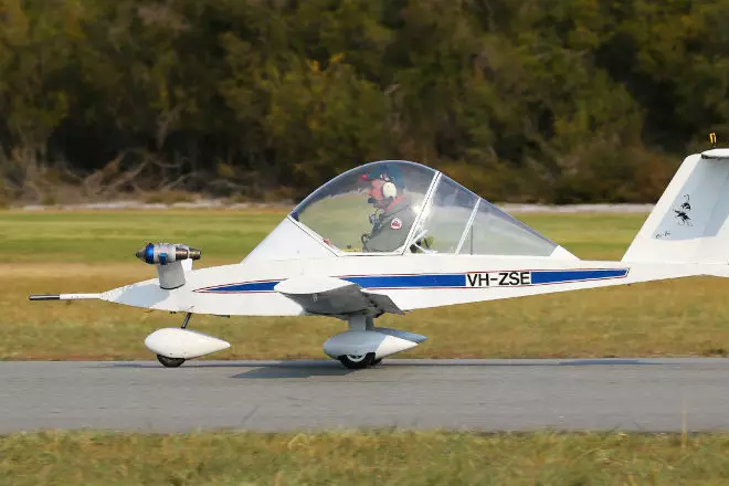 O menor avião a jato do mundo