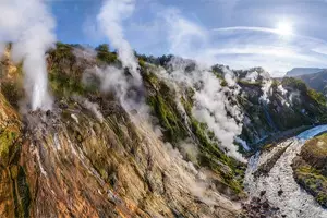 Afonifoji Geysers: aaye ti o lẹwa julọ ni Russia