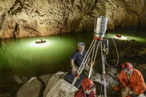 Super grotta gigante: può contenere un'intera città