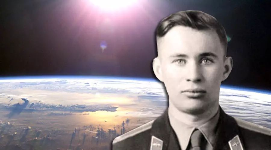 Mewt terribbli ta 'astronawta L-ewwel raġel fl-ispazju ma setax ikun Yuri Gagarin, iżda kadet ferm iktar promettenti, Valentin Bondarenko. Iżda waħda mis-sessjonijiet ta 'taħriġ fil-kamra tal-iżolament spiċċat fi traġedja terribbli: it-tifel niżel srievet tal-alkoħol fuq l-ispiral sħun fiċ-ċellola, u nħaraq. Pressjoni baxxa ma ppermettietx li l-bieb jinfetaħ għal nofs siegħa, u dan il-ħin kollu, in-nies tal-madwar raw fil-paniku kif il-kadet ta ’24 sena ħaraq għall-mewt. Informazzjoni dwar it-traġedja ta 'Bondarenko dehret biss fl-1986.