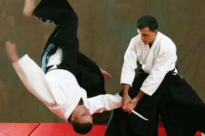 Aykido va ju-jitsu: haqiqiy jangda qaysi biri yaxshiroq