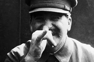 De humor van Stalin, die iedereen deed huiveren