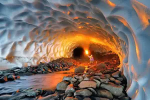 Cave of Abubuwan al'ajabi: mafi girman gidan kurkuku na duniya