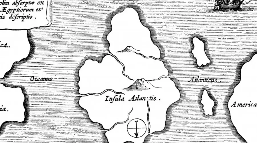 Igihugu cya ice A nacyo ni hypothesis itinyutse, ukurikije Antaragitika niyo Atlantis nyine. Birumvikana ko bidasanzwe. Ariko, mubyukuri, ibi birashoboka rwose - byumwihariko, ikarita yicyamamare Piri Reis, ntibisobanutse neza uburyo yashoboye kwerekana umugabane utazwi icyo gihe, ishobora gushingira ku ikarita ya kera yasizwe gusa n’abasare ba Atlantike. .