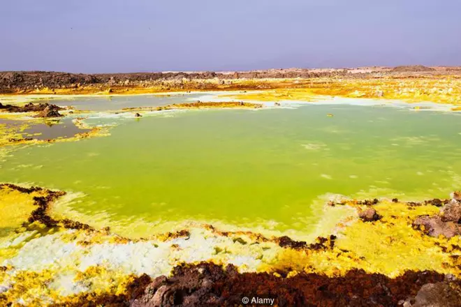 પૃથ્વી પર નરકમાં જીવન જોવા મળે છે 6873_1