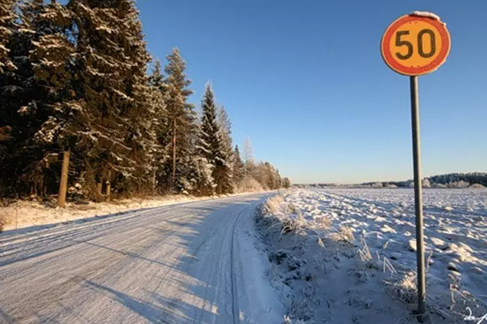 Rijden in de winter: basisveiligheidsregels