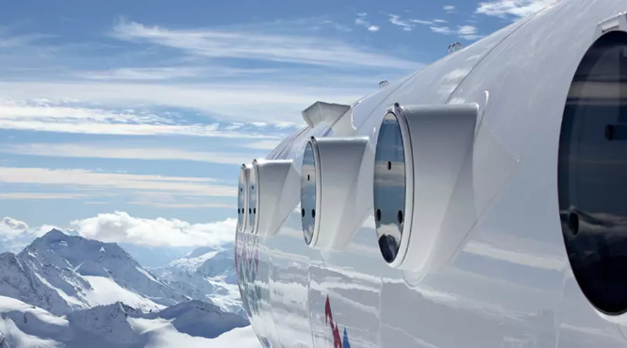 Refugi d'alpinistes A la frontera d'Itàlia i Suïssa, al vessant de la famosa muntanya del Mont Blanc, hi ha un refugi per als escaladors Gervasatti. L’estructura penja sobre un abisme de 2143 metres.