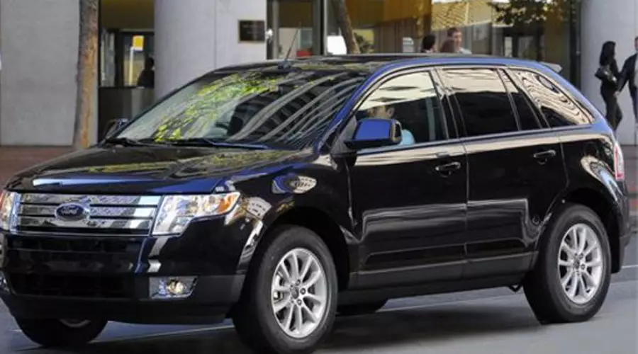 Ford Edge 在美國市場上，2007 年的 Ford Edge 迅速爆發。然而，買家的最初熱情被憤怒的呼聲所取代：最重要的是，人們指責這款車的可靠性低得令人無法接受，至少它試圖假裝是一輛 SUV。