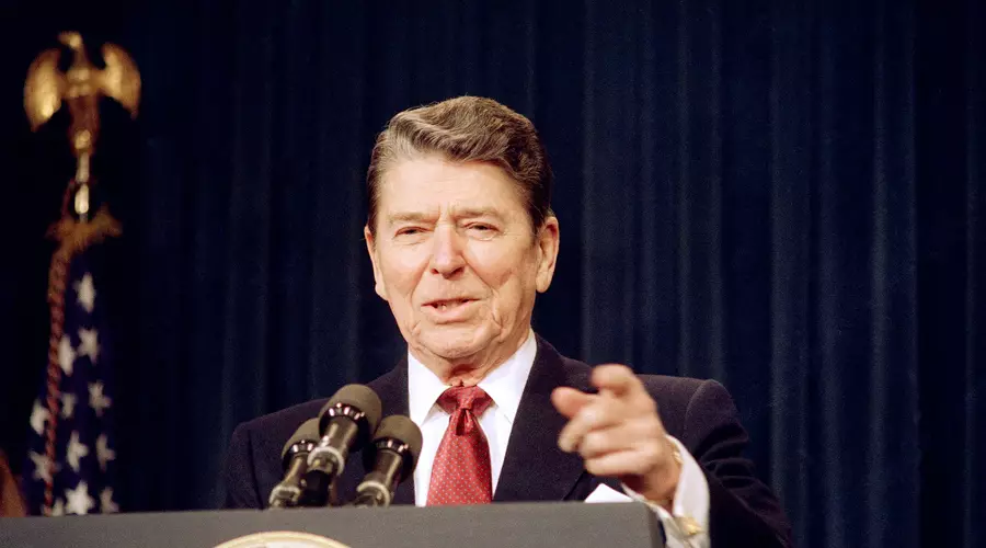 Kutukan Melemah Para mistikus percaya bahwa setelah generasi ketujuh, kutukan secara bertahap kehilangan kekuatannya. Ronald Reagan memenangkan pemilu 1980 dan seharusnya menjadi korban kedelapan Tekumseh, tetapi berhasil bertahan setelah upaya pembunuhan 1981.