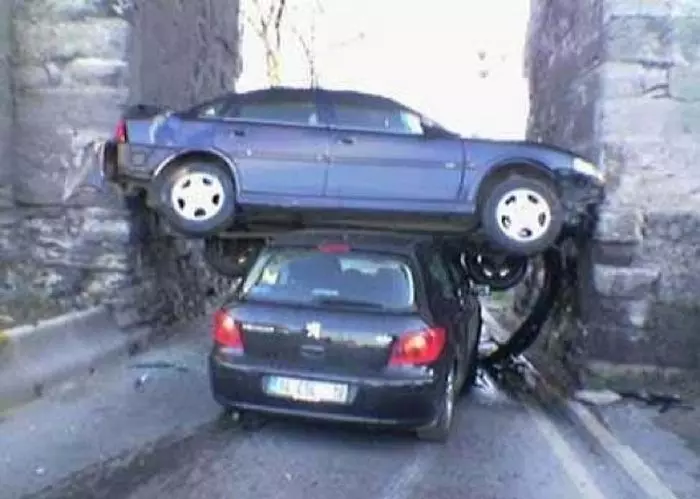 I proprietari di auto più sfortunati su Internet 7856_4