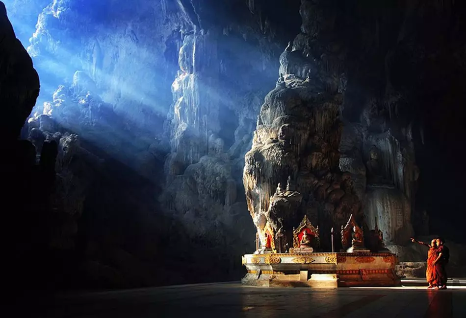 Datdawtaung Cave, Burma