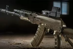 AK-12: שיניים חדשות של הגיבור הרוסי