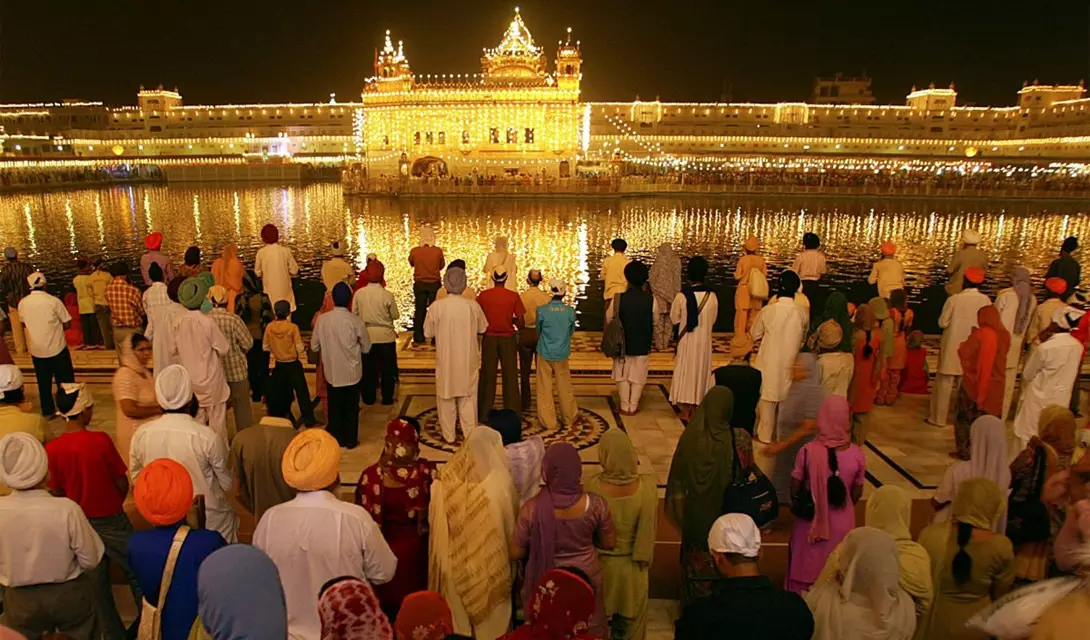 Gwalior India Obilje indijskih mest na tem seznamu bi moralo opozoriti ljubitelje zdravja v tej regiji. Gwalior je tako onesnažen, da se tudi lokalni prebivalci na vso moč trudijo pobegniti od tod. Državna vlada ne sprejema nobenih ukrepov za izboljšanje razmer.