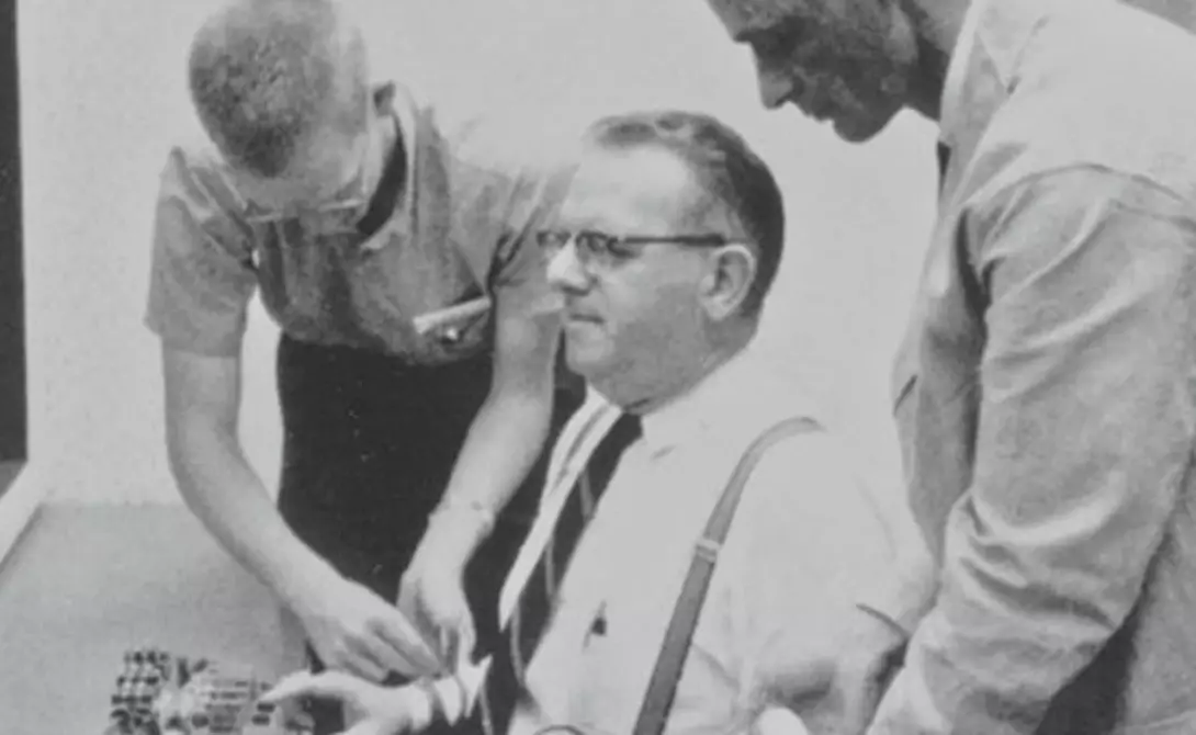 The Milgram experiment: why we are willing to kill on command 8442_3