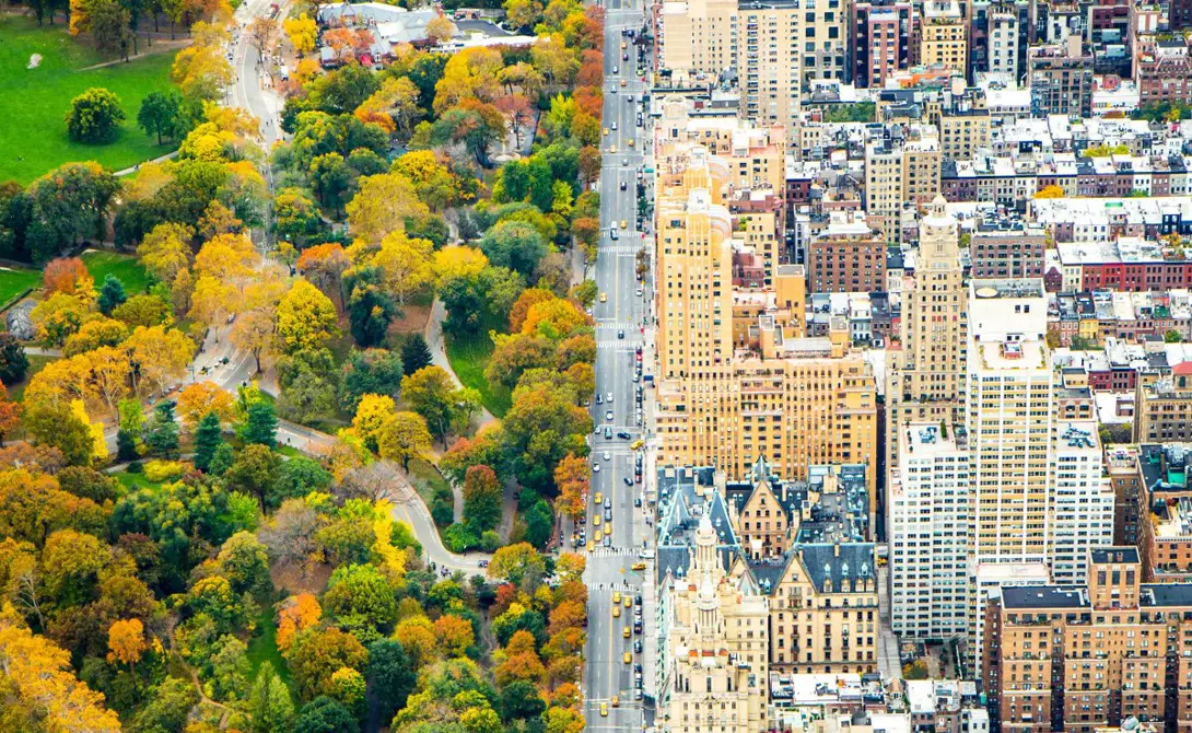 Divide By Kathleen Dolmatch De canonieke scheiding van natuur en metropool trekt veel fotografen aan. Afgebeeld is Central Park en Manhattan.