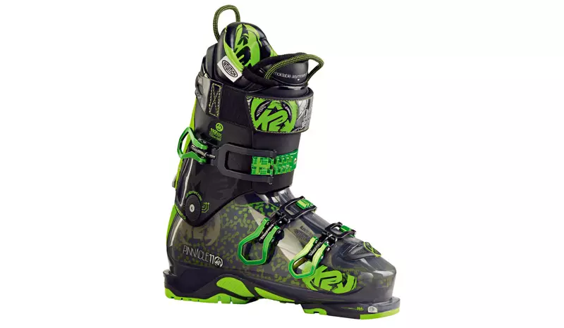 Pinnacle All-Purpose Boot Como resultado da rivalidade entre snowboarders e esquiadores que os fabricantes de equipamentos estão ansiosos para jogar, ela sempre foi um amante marginal de ambos os esportes. Eles, como donos de gadgets de diferentes empresas, enredados em uma pilha de carregadores, tinham que carregar consigo, além dos próprios esquis e pranchas, vários pares de botas diferentes. Mas isso chegou ao fim quando a Bota One-Quiver criou a Pinnacle, uma bota versátil que se encaixa em uma variedade de fixações, economizando muito dinheiro, espaço e aborrecimento durante o transporte. Quase esquecemos! Você ainda pode anexar equipamentos a eles para escalar montanhas, mas isso é uma história completamente diferente.