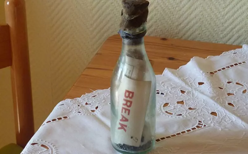 A historia da mensaxe máis antiga dunha botella 9174_1