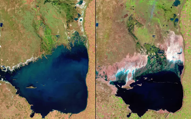 Shallowing Lake Chiquita Argentina Bidix: 1998 Midig: 2011